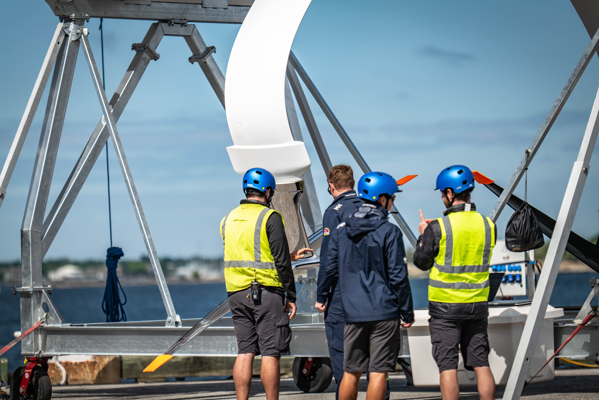 TWEAKY AMERICA - 37th America's Cup