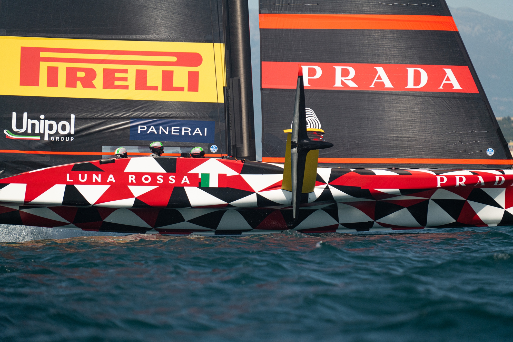 LUNA ROSSA AT FULL BORE - 37th America's Cup