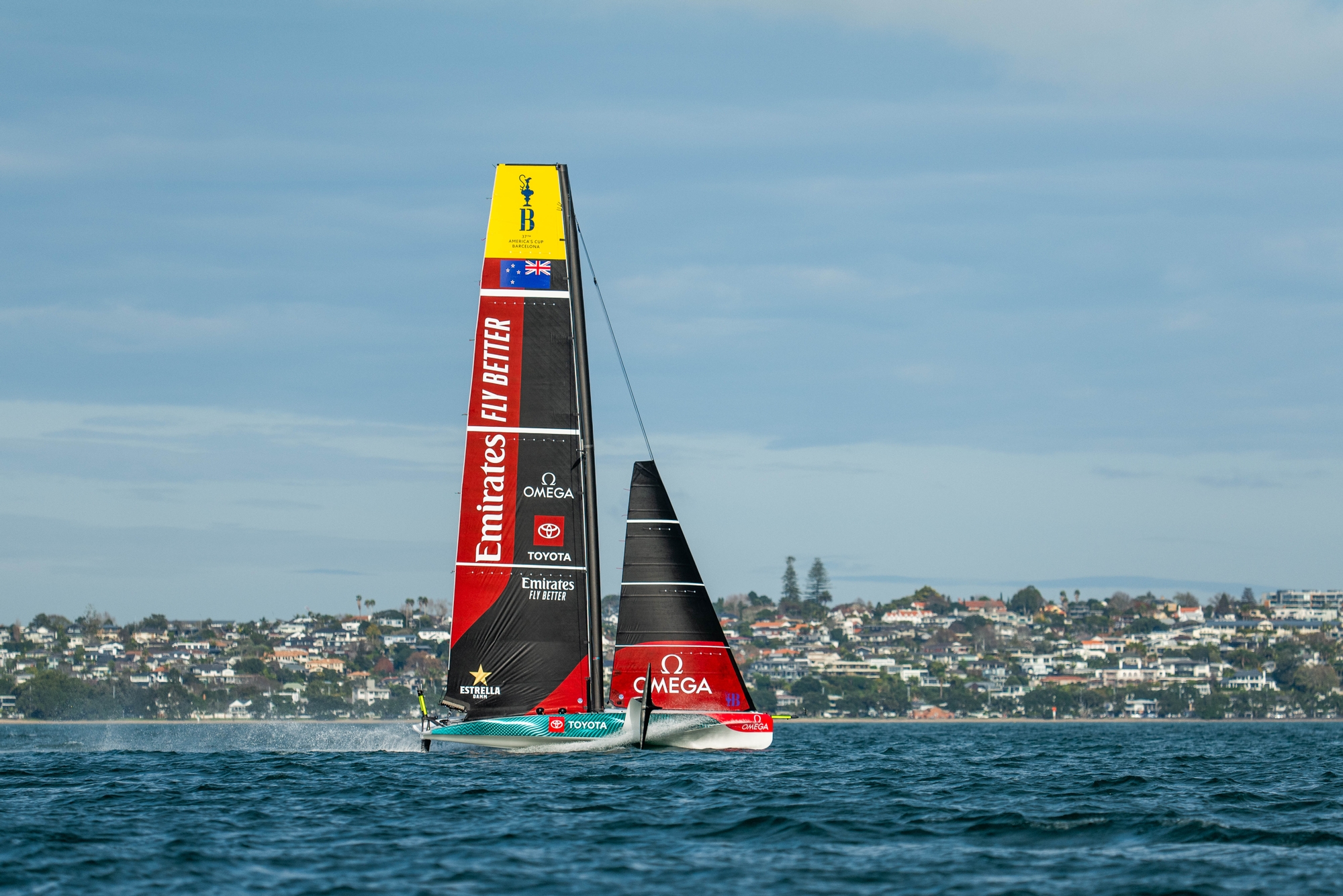 MAXED OUT AT MOTUKOREA - 37th America's Cup