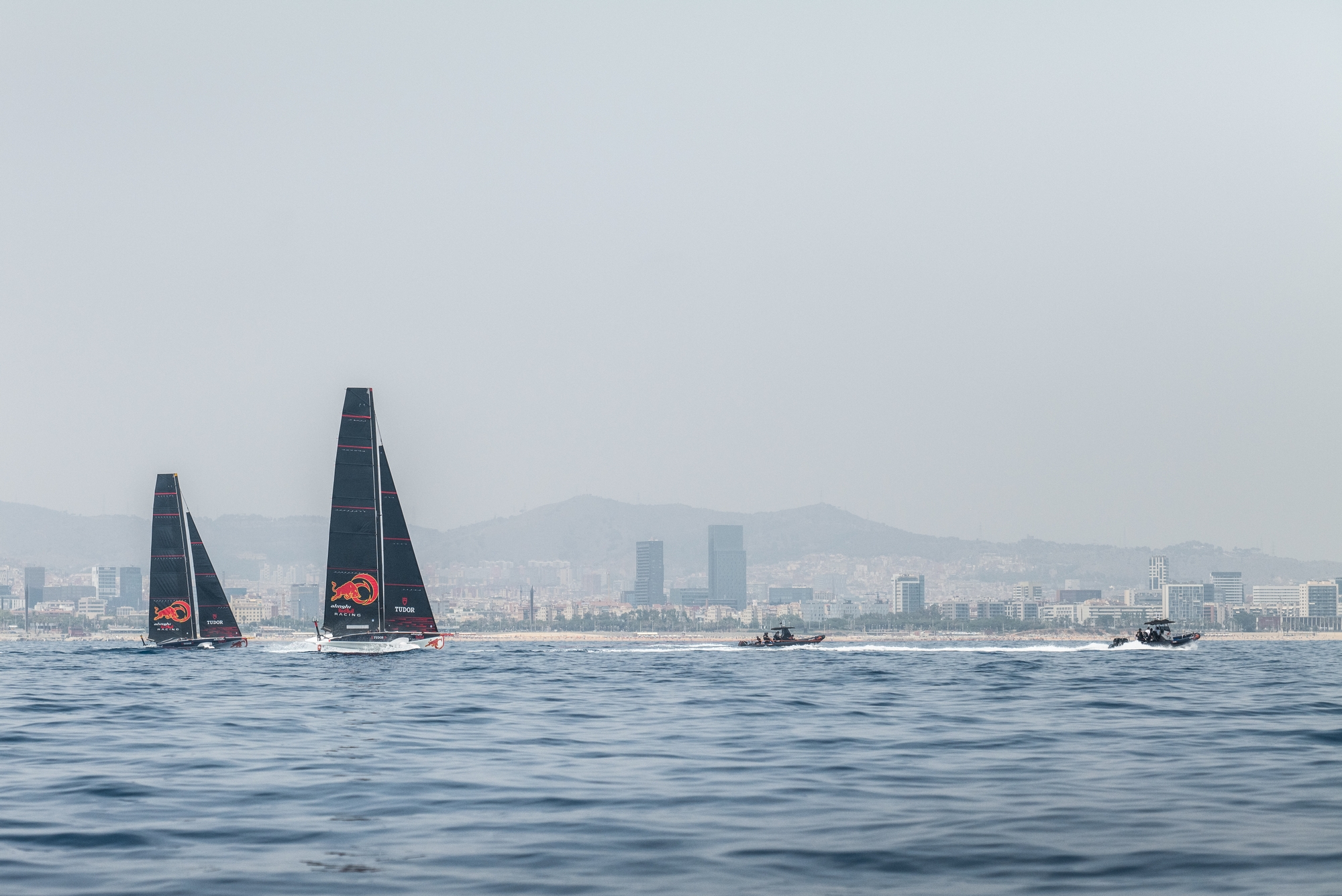 RED HOT BULLS - 37th America's Cup