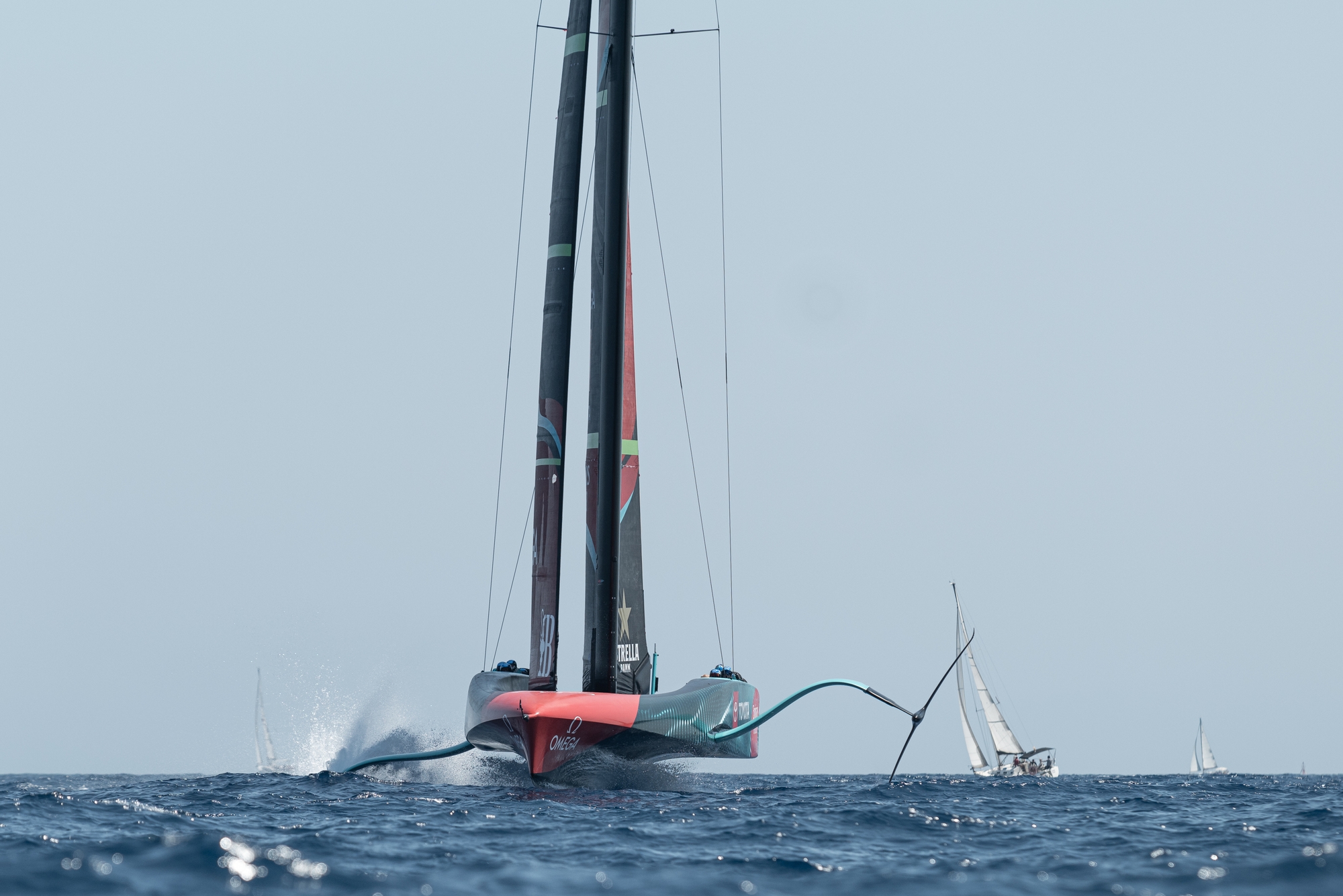BARCELONA AND THE KIWIS DELIVER - 37th America's Cup