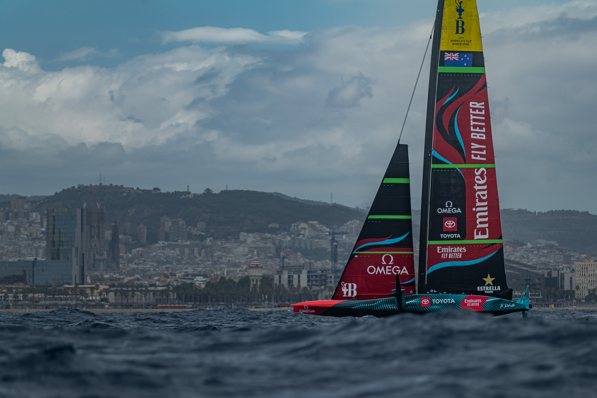 INEOS BRITANNIA SCORCHING IN BARCELONA SWELL - 37th America's Cup