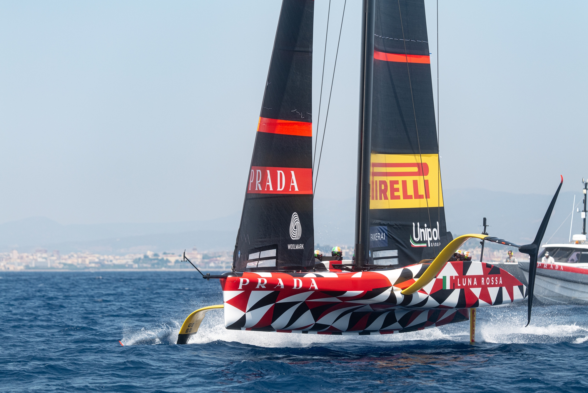 ITALIANS AND BRITISH PUSH ON WITH LEQ12 TRAINING - 37th America's Cup