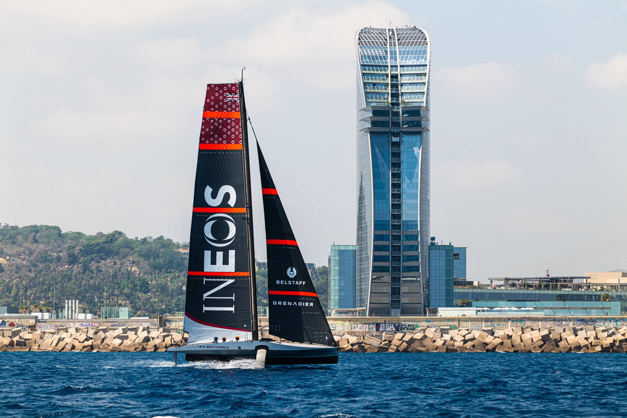 ITALIANS AND BRITISH PUSH ON WITH LEQ12 TRAINING - 37th America's Cup