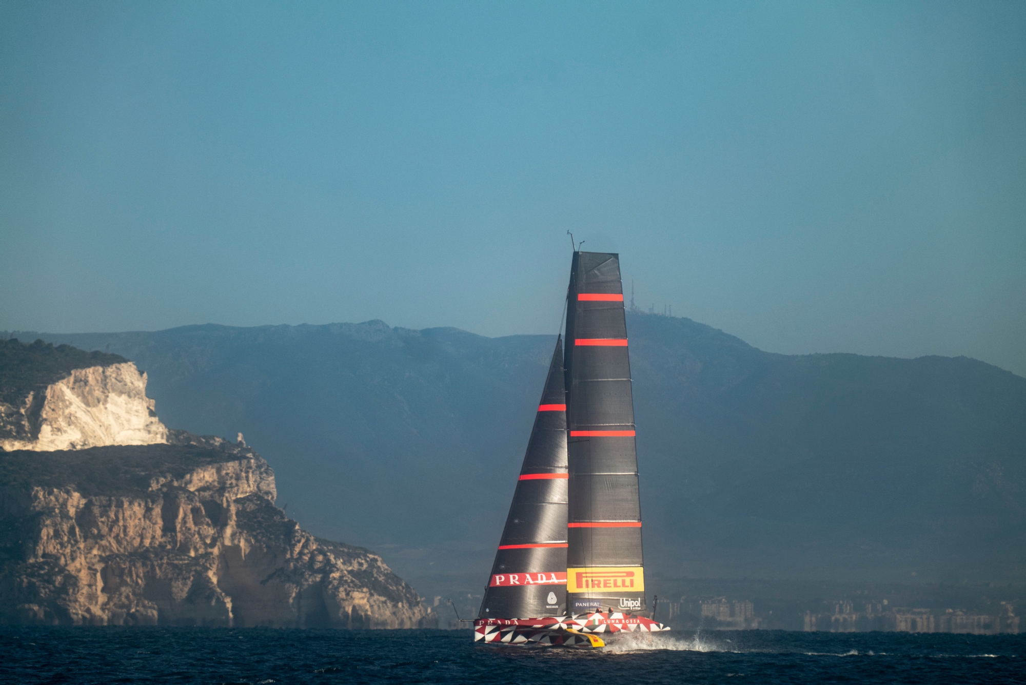 EVERYONE WATCHING EVERYONE - 37th America's Cup