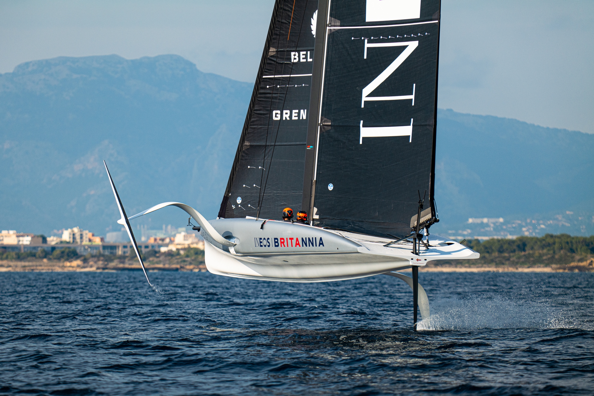 CHASING TECHNIQUE - 37th America's Cup